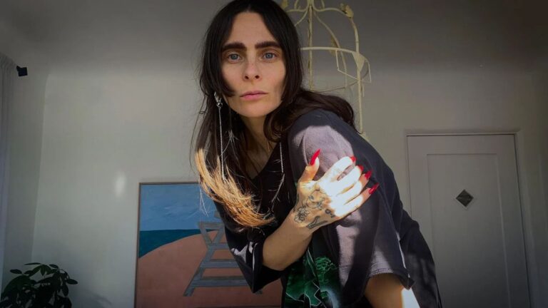 IFFR 2022: Big Talk Amanda Kramer - Filmkrant